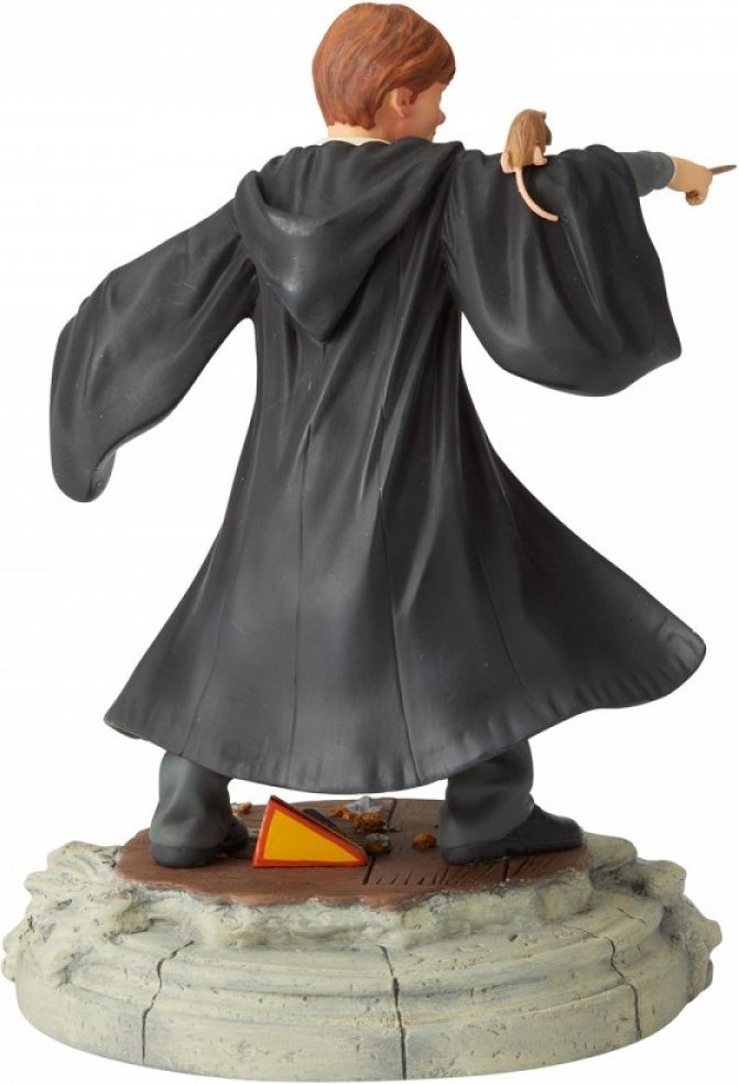 HARRY POTTER YEAR ONE STATUE RON WEASLEY - Harry Potter